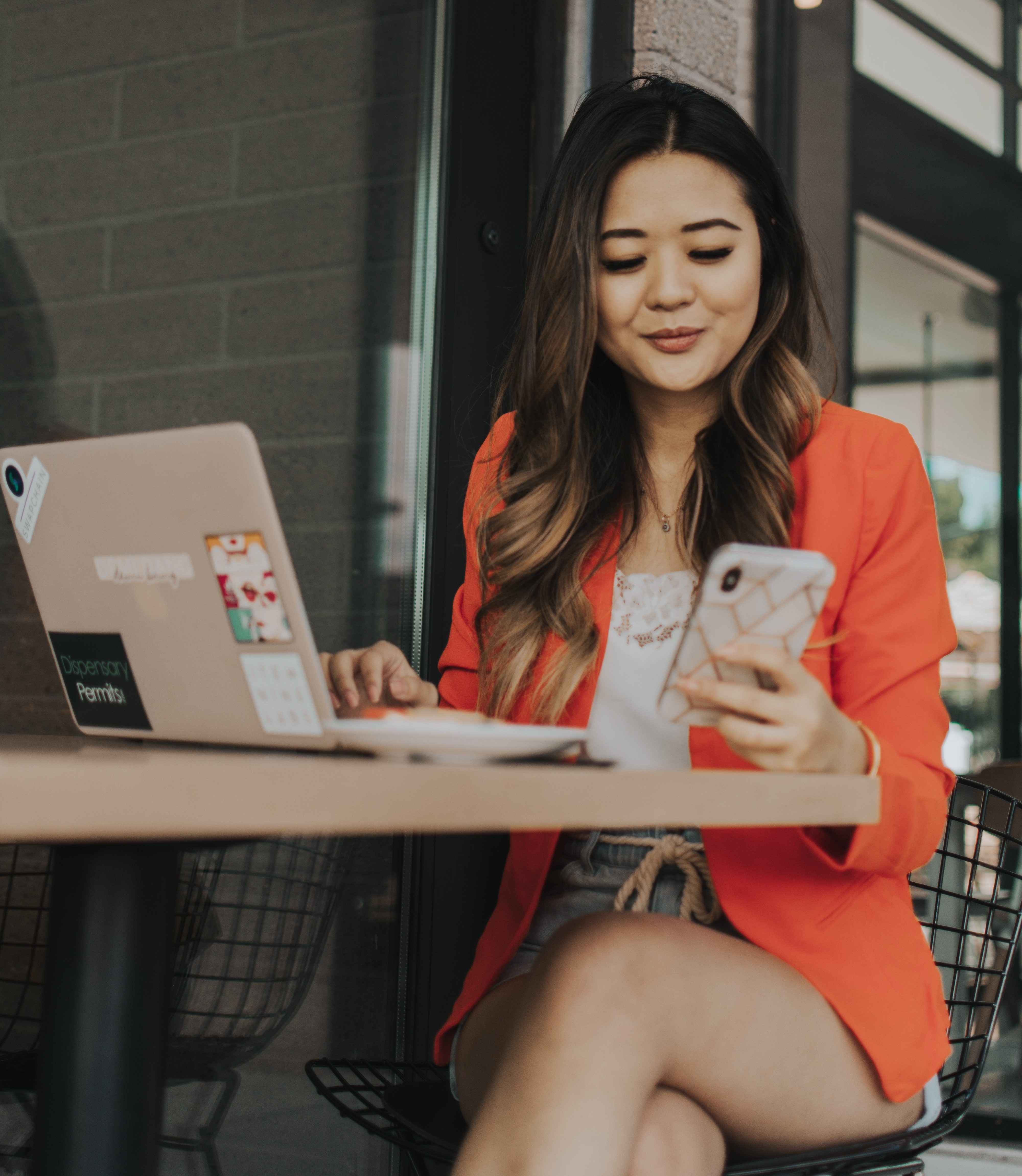 Demi Bang is an Arizona influencer and blogger. | Demi Bang