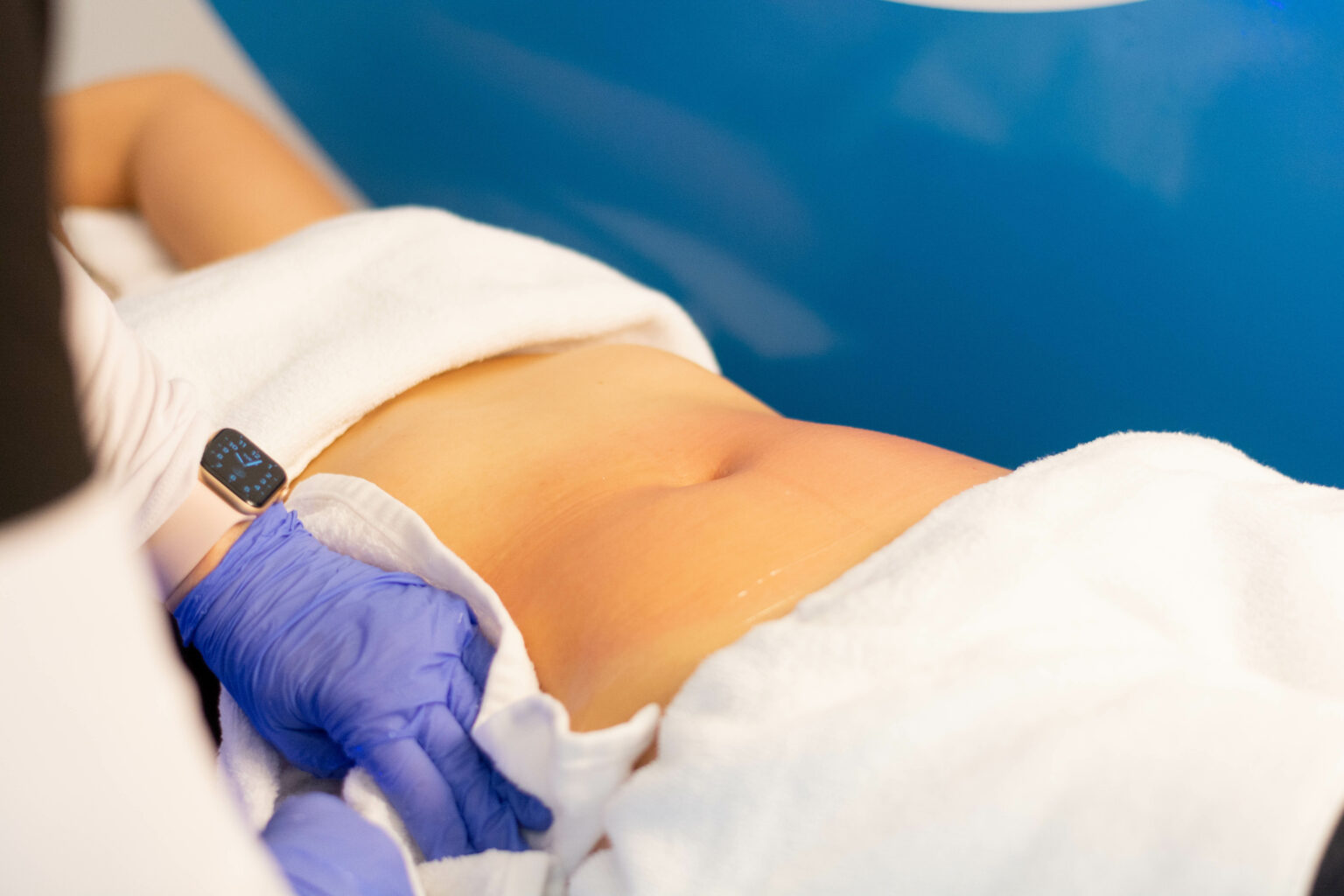 What Are The Benefits of CryoSkin? with ColdFront Cryo | Demi Bang